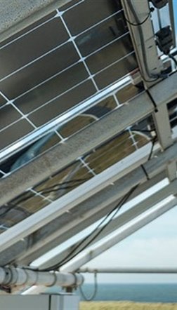 Simplified tandem solar modules for European market