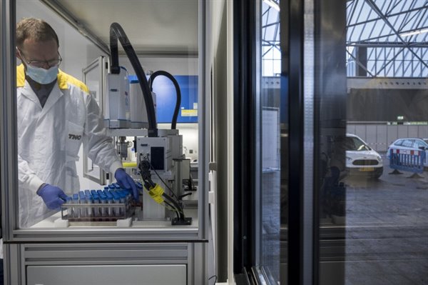 Praktijkproef met corona sneltest TNO succesvol | TNO