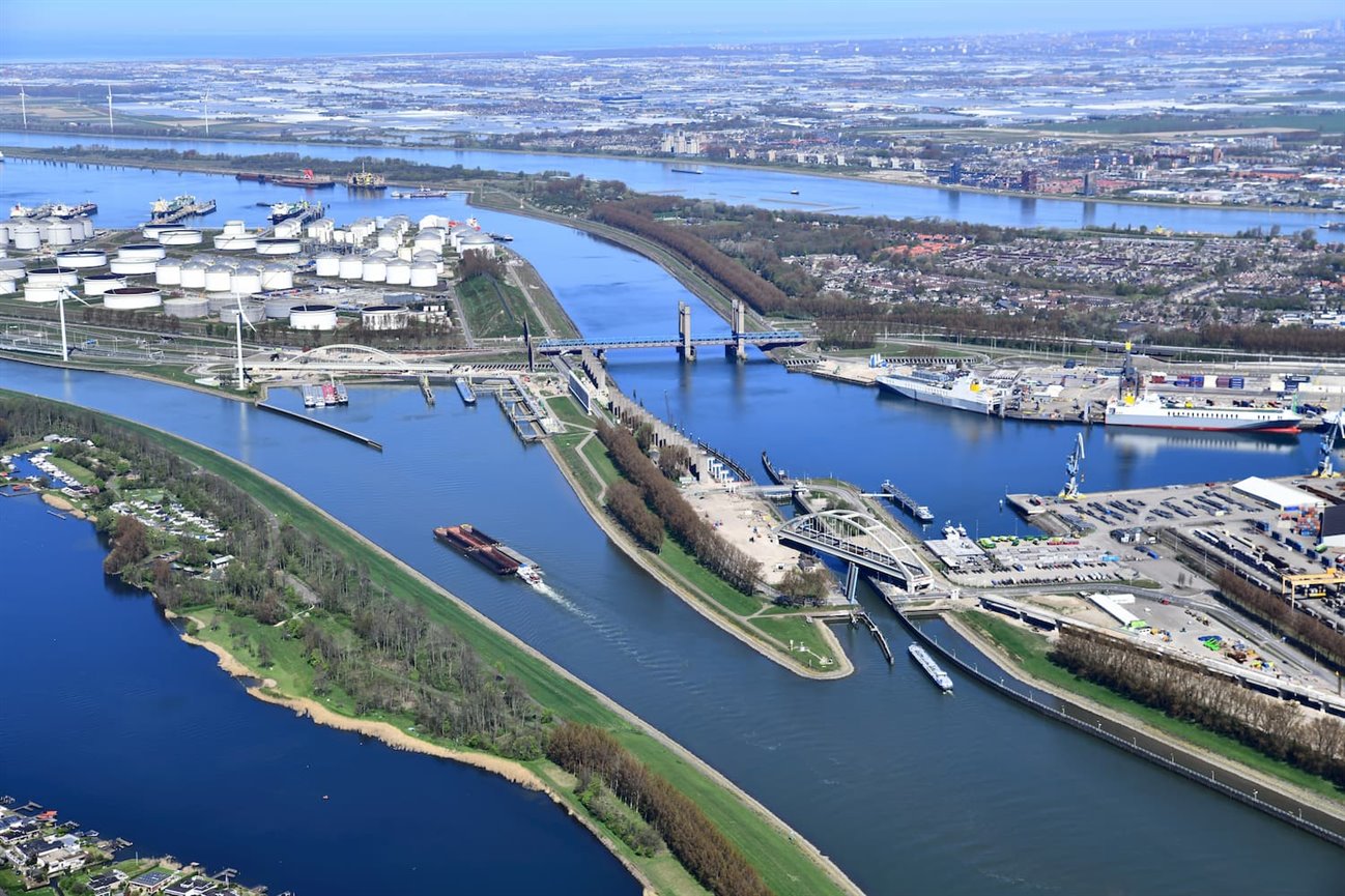 Samenwerking Gridmaster energie-infrastructuur Rotterdamse haven