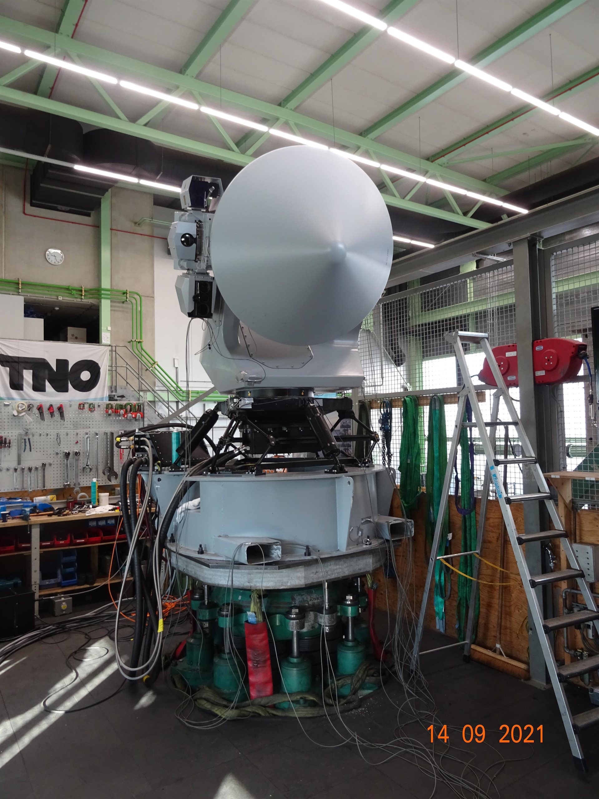 Medium-weight Vertical Shock Machine | TNO