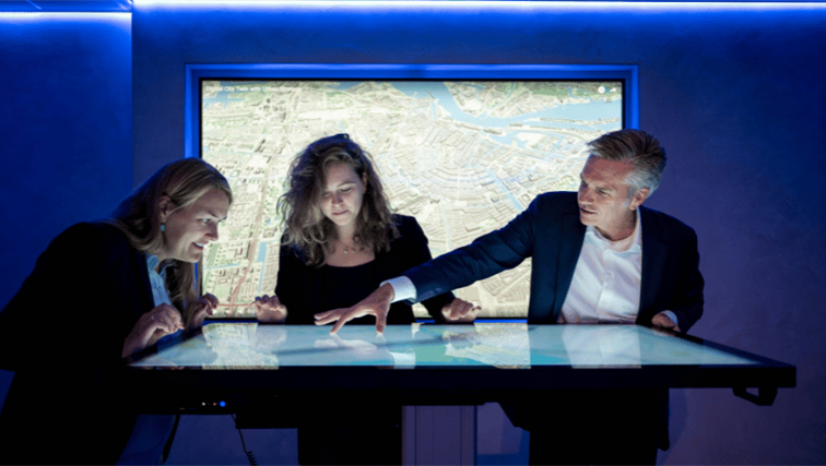 Logistics hubs for zero-emission urban distribution