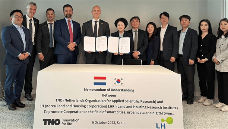 Urban Strategy: digital twins for sustainable mobility liveable city